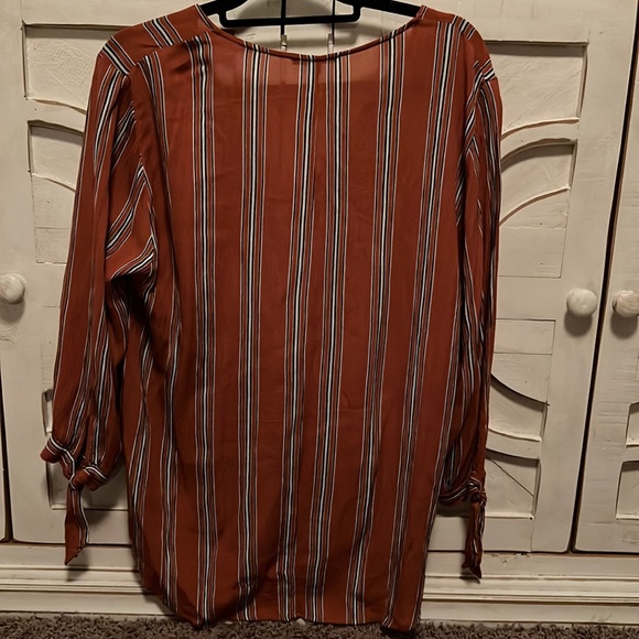 Staccato | Tops | Staccato Striped Blouse With Tie 34 Sleeves | Poshmark